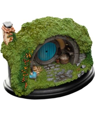WETA Workshop Polystone - 2A Hill Lane Hobbit Hole - Macy's