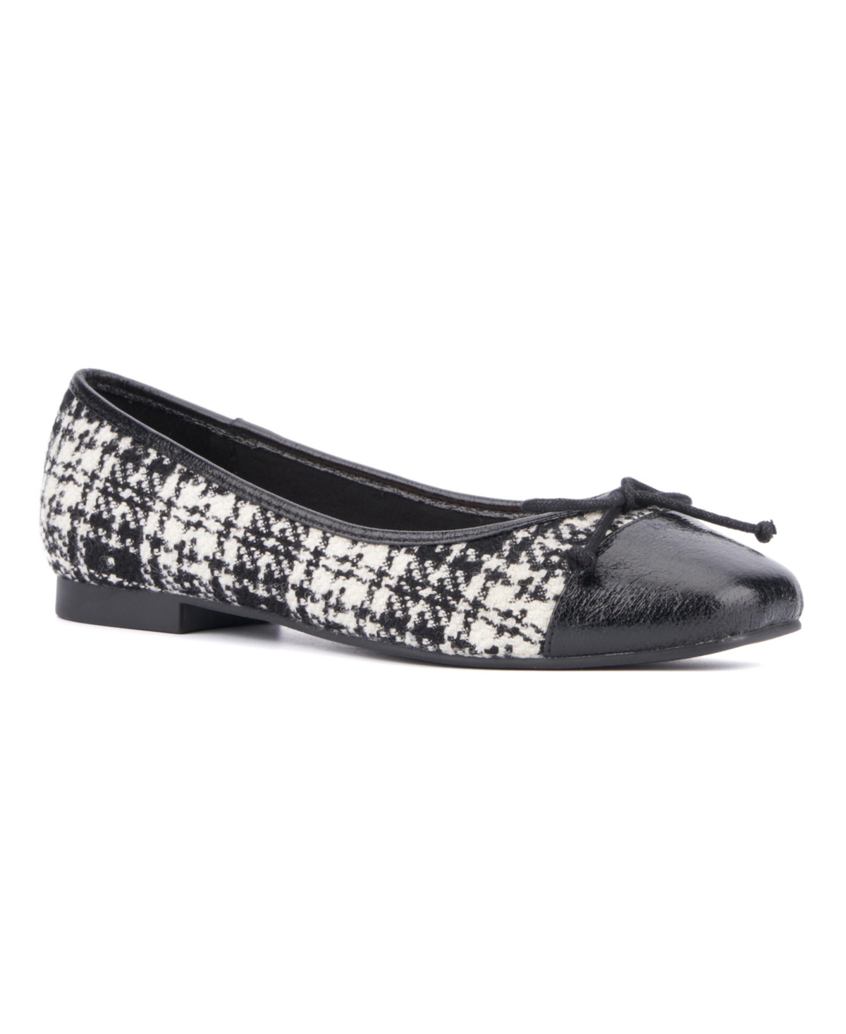 Click here for Womens Patricia Ballet Flats - Black houndstooth prices
