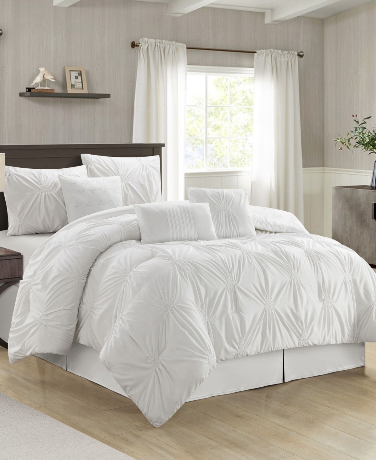 Click here for Stratford Park Nargiz Pintuck 7-Pc. Comforter Set... prices