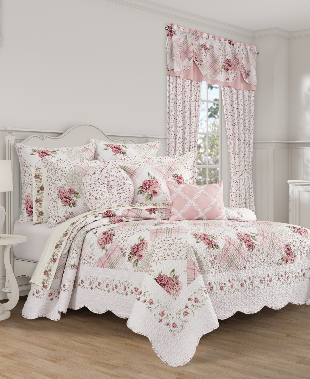 Click here for Royal Court Bungalow 2-Pc. Quilt Set  Twin/Twin Xl... prices