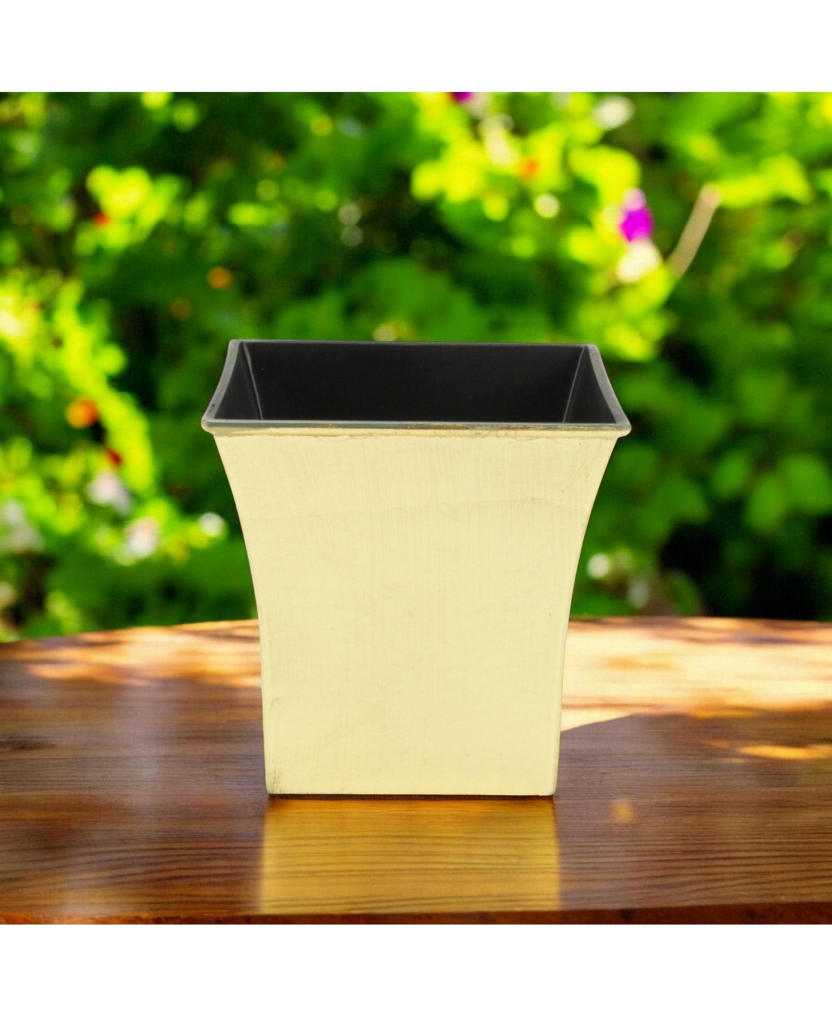 Click here for Square Plastic Planter Pot – Durable Indoor... prices