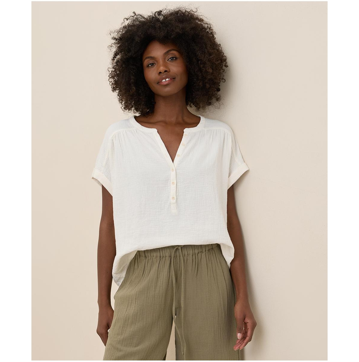 Click here for Pact Womens Cotton Coastal Double Gauze Short Slee... prices