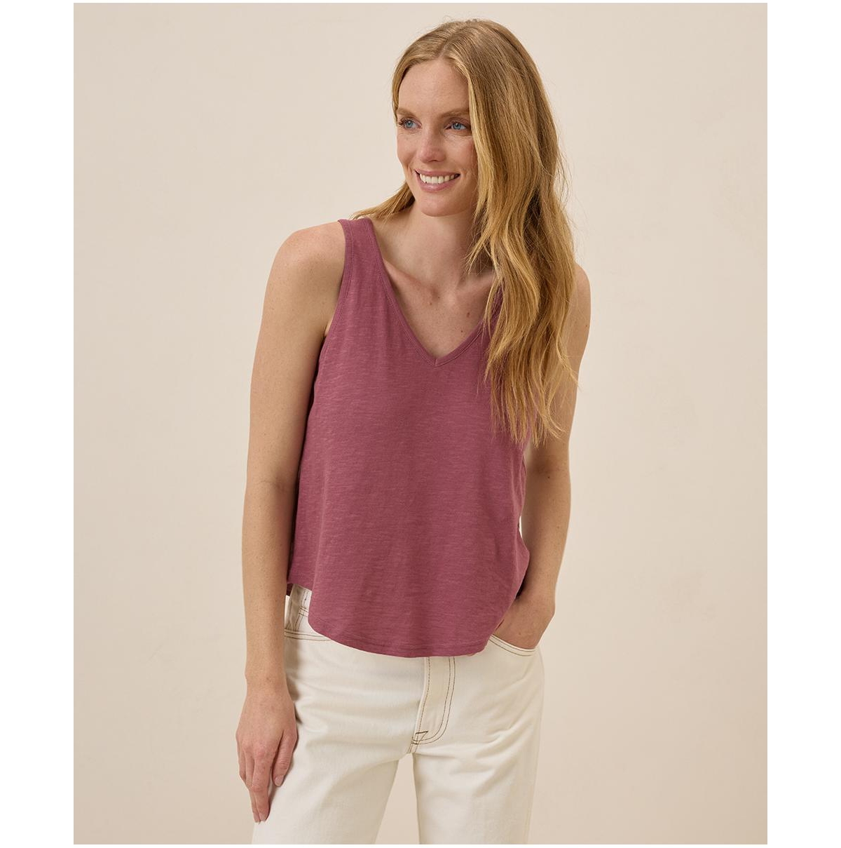 Click here for Pact Womens Organic Cotton Featherweight Slub Reve... prices