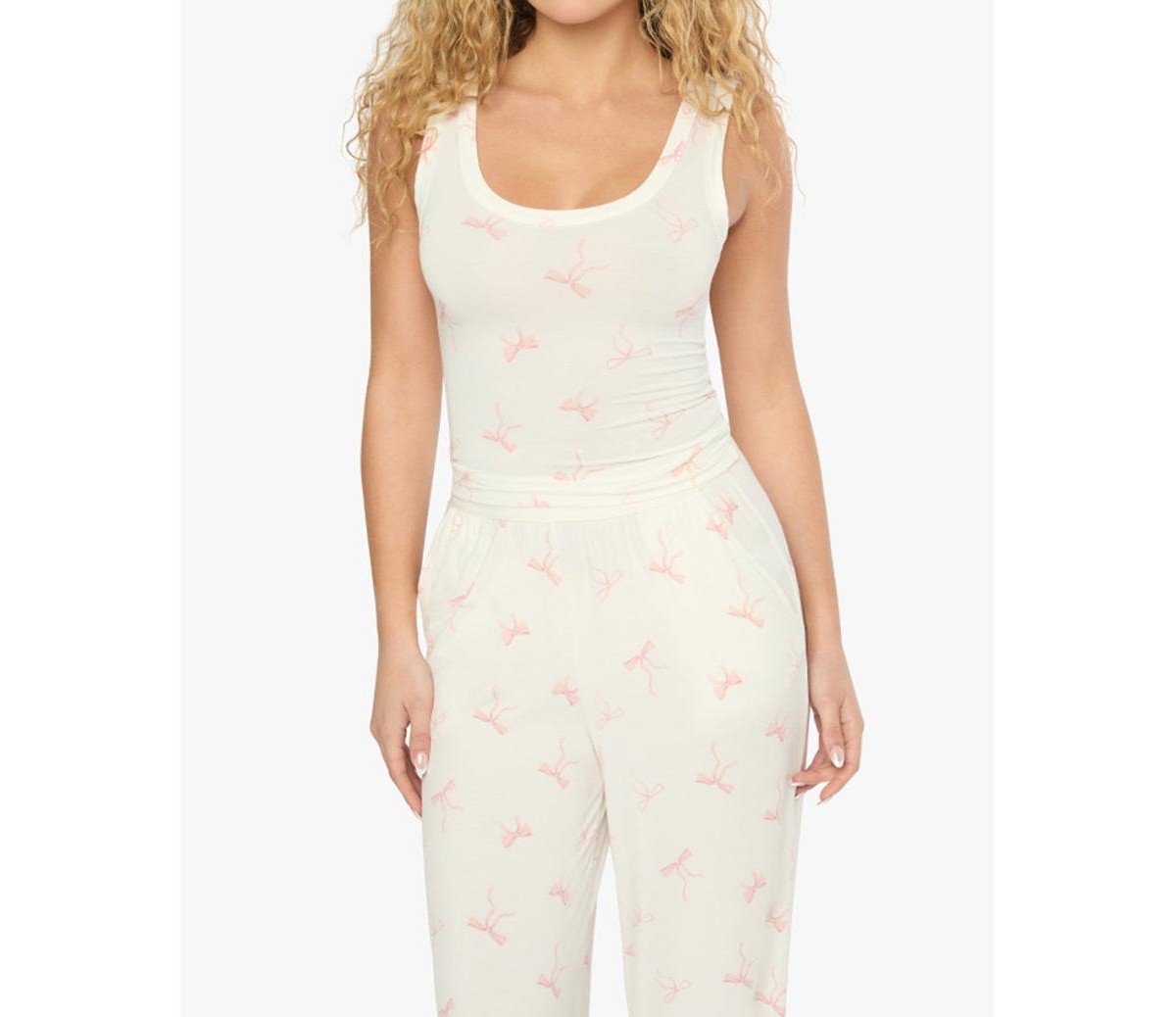 Click here for WeWoreWhat Womens Scoop Tank - Ivory/pink prices