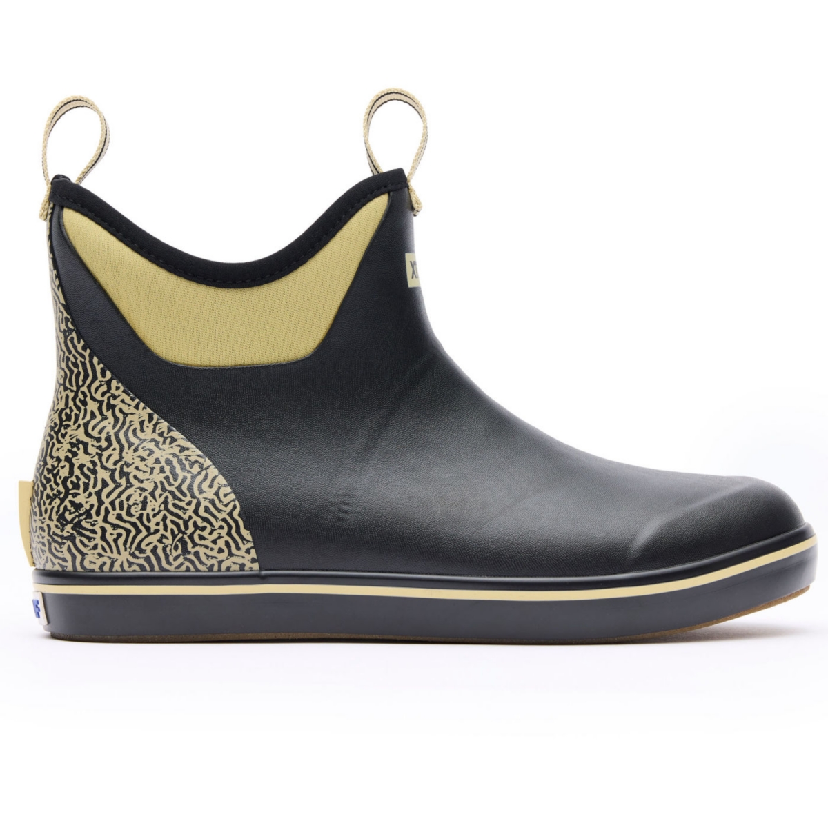 Click here for Xtratuf Mens Tailgate 6 in Ankle Deck Boot - Black prices