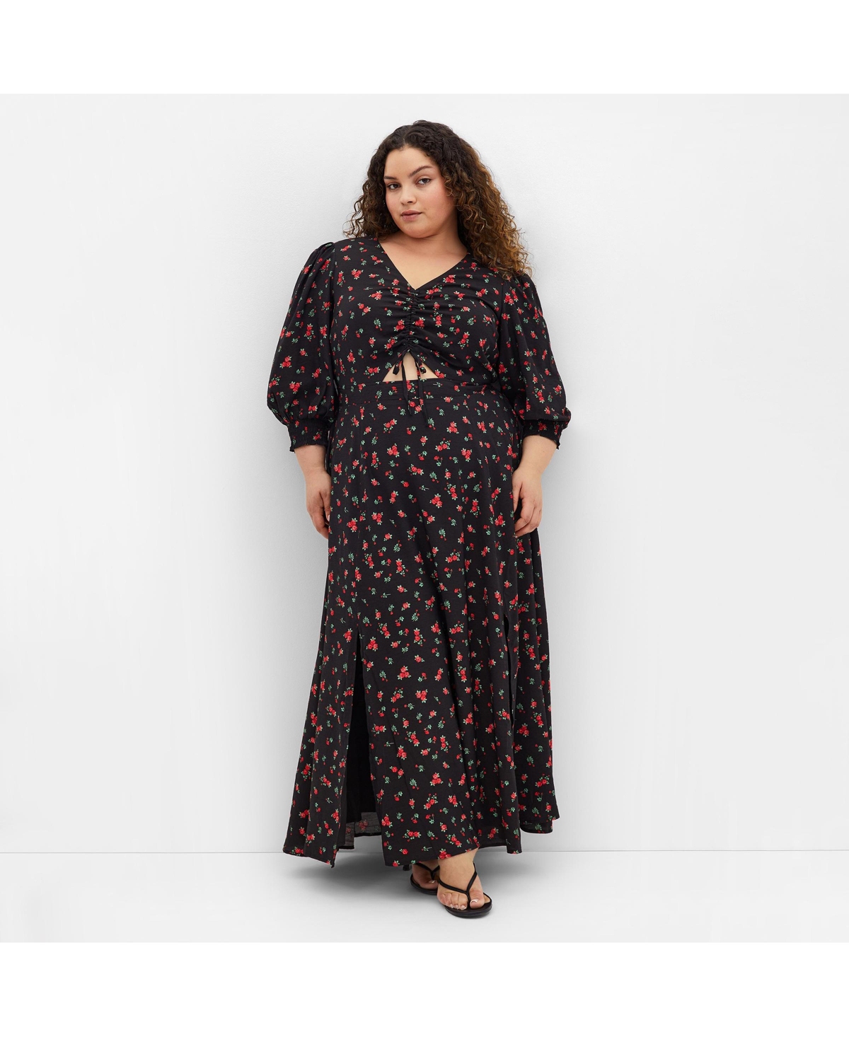 Click here for City Chic Plus Size Daphne Dress - Ditsy daydream prices