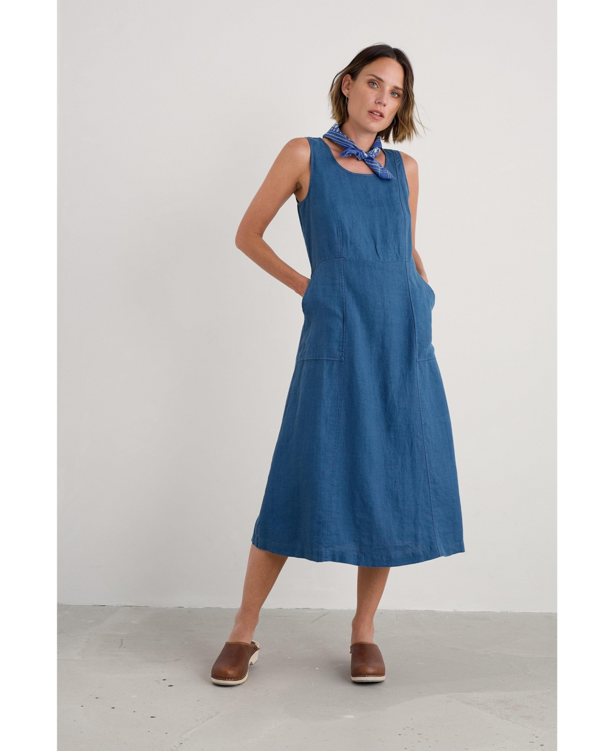 Click here for Seasalt Cornwall Womens Grass Wave Sleeveless Dres... prices
