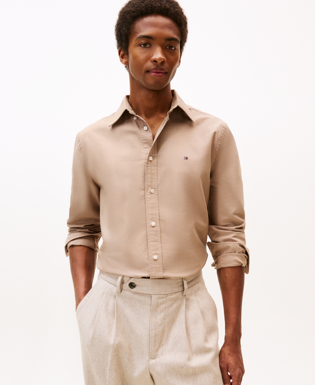 Click here for Tommy Hilfiger Mens Regular-Fit Heritage Oxford Sh... prices