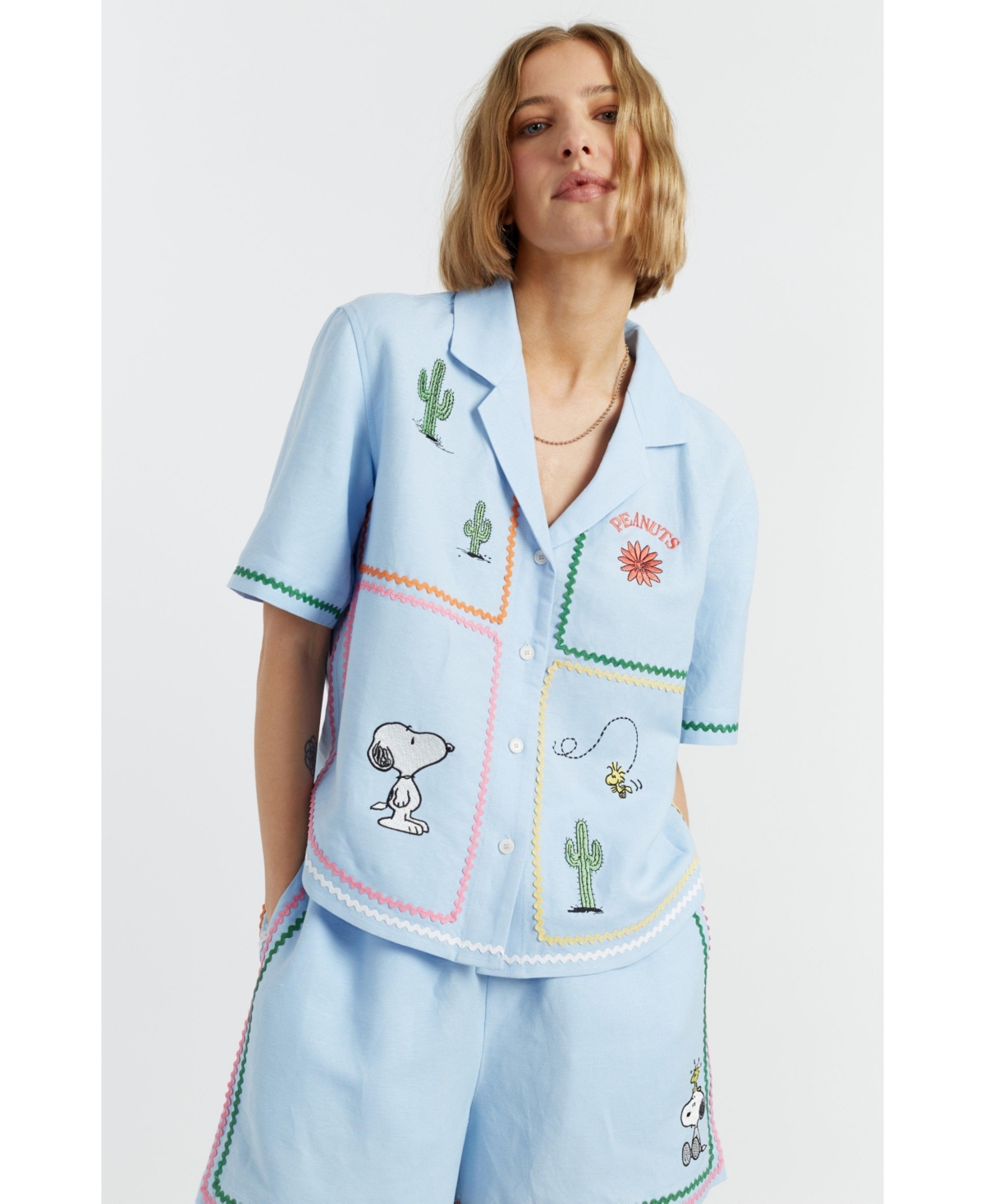 Click here for Chinti & Parker Womens Peanuts Vacation Shirt - Bl... prices