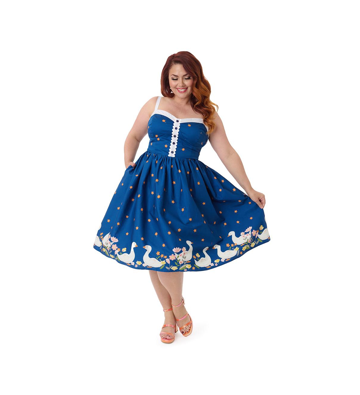 Click here for Unique Vintage Plus Size 1950s Sleeveless Swing Dr... prices