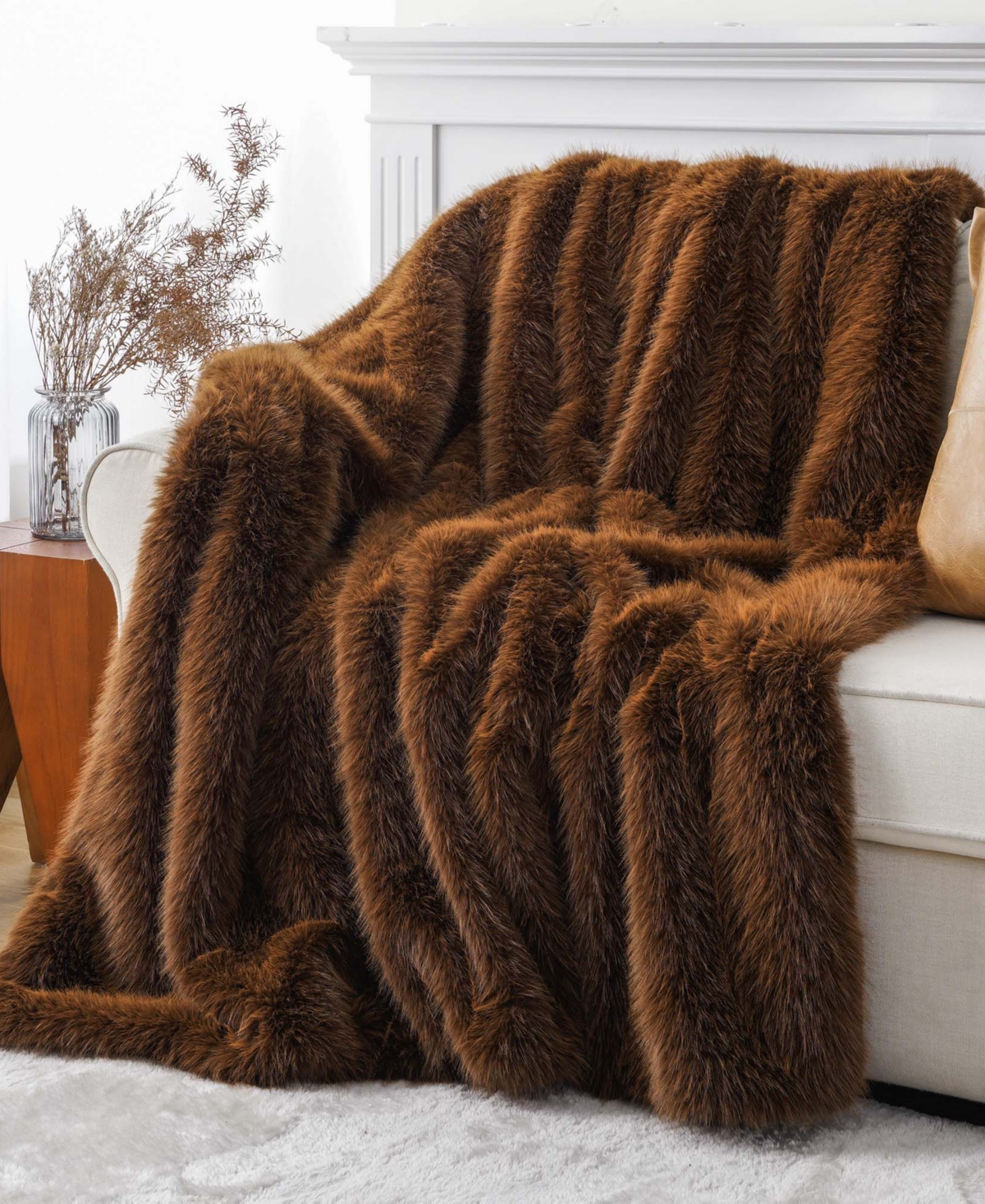 Click here for Battilo Lifestyle Faux Fur Throw  60 x 80 - Coffee prices