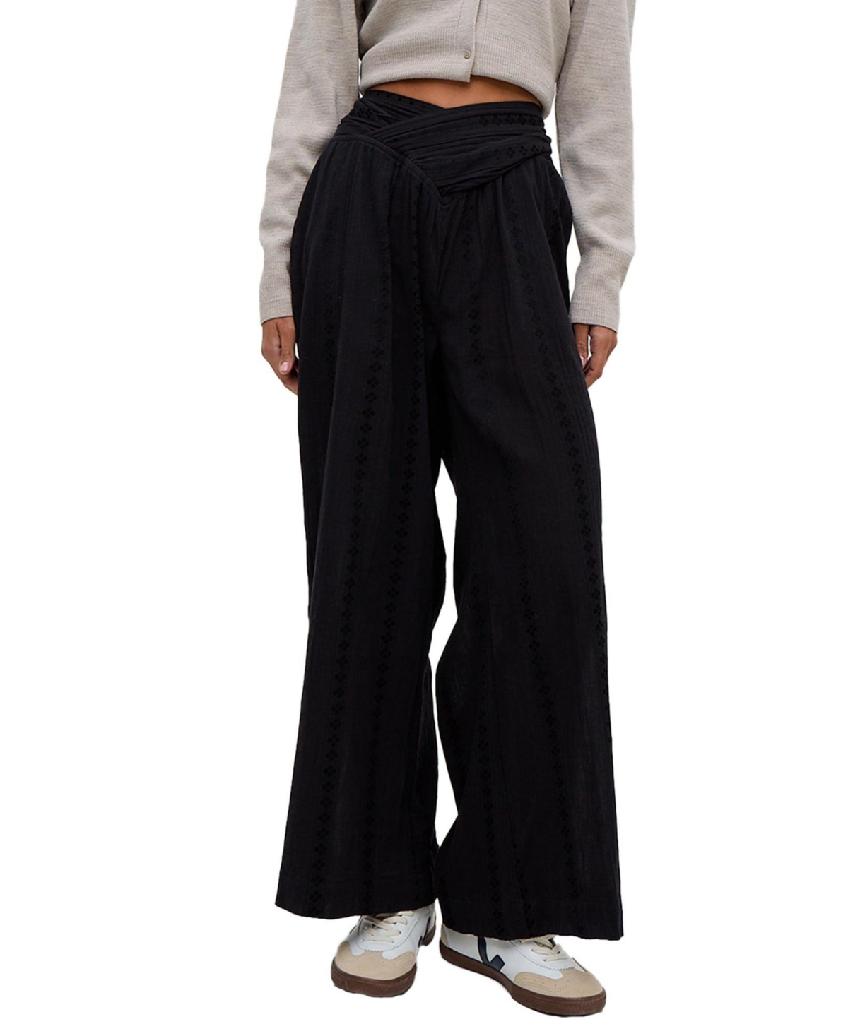Click here for Raffya Womens Farrah Wide Leg Jacquard Trouser - B... prices