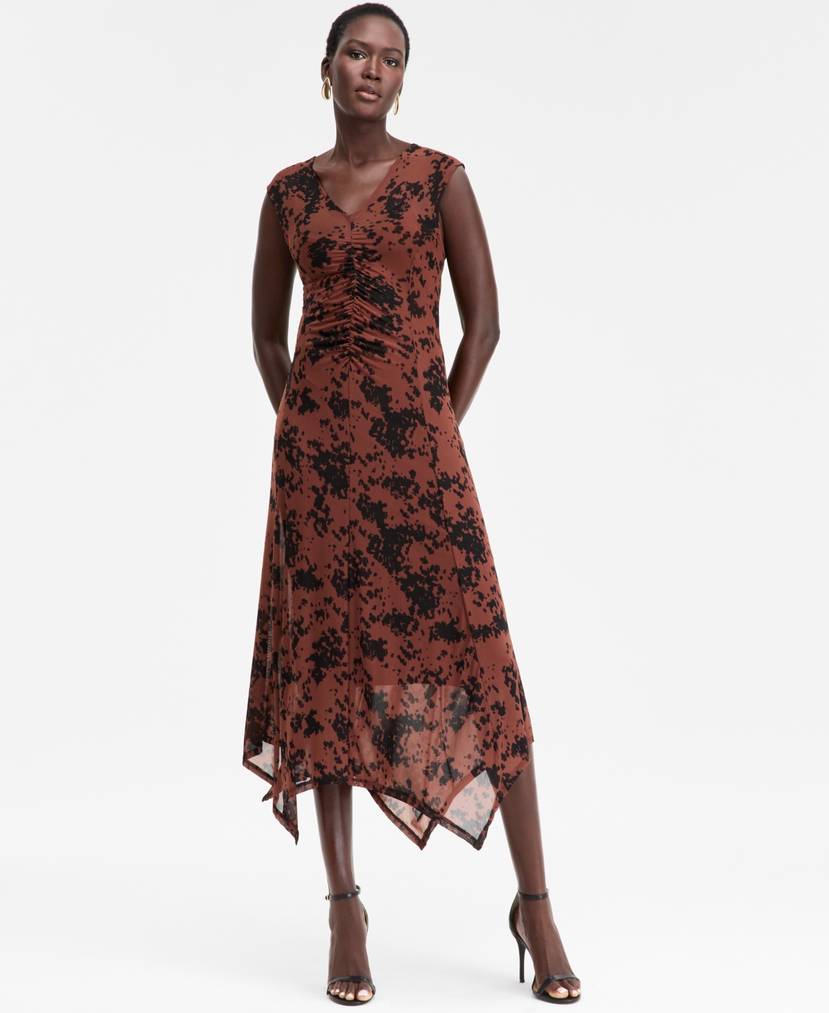 Click here for I.n.c. International Concepts Womens Printed V-Nec... prices