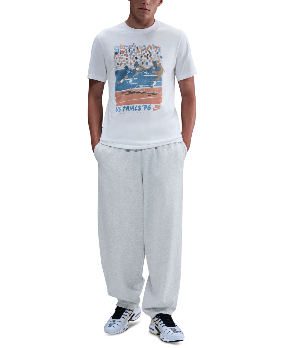 Click here for Nike Mens Sportswear Graphic T-Shirt - White prices