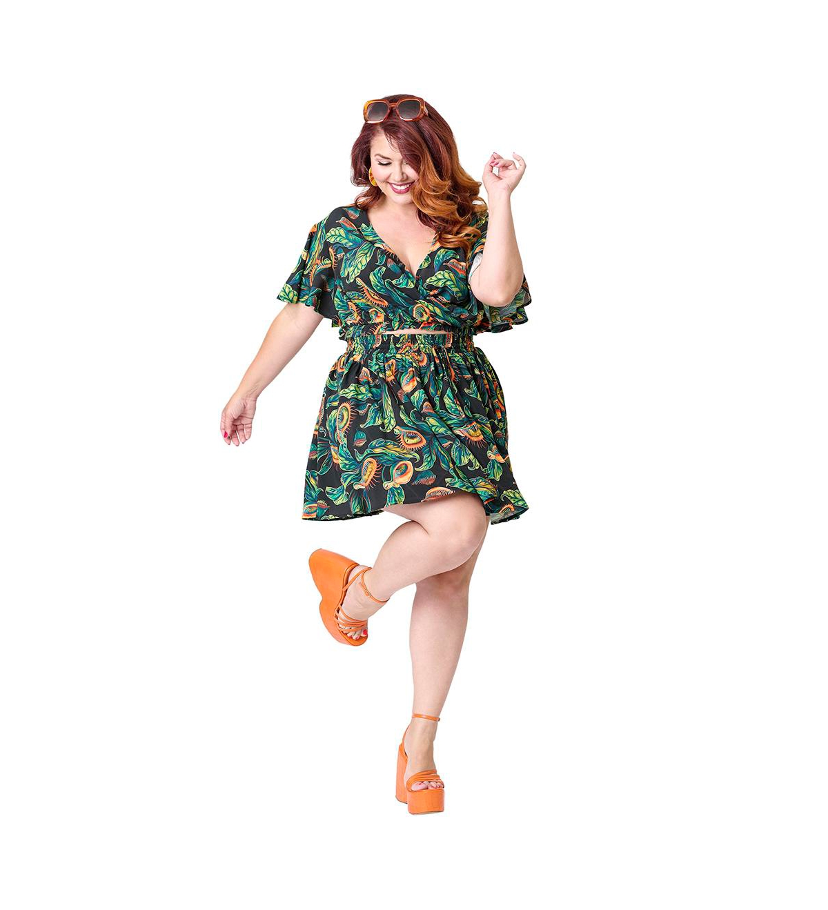 Click here for Unique Vintage Plus Size Daryl Skort - Black  gree... prices