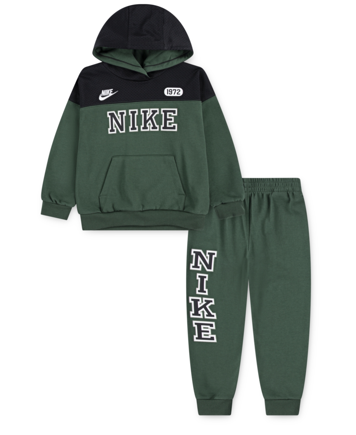 Click here for Nike Little Boys 2-Piecs Sportswear P.e. Blocked P... prices