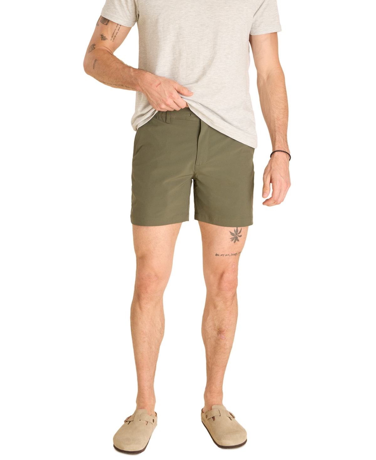 Click here for Chubbies Mens Everyday Performance Wrinkle Resista... prices
