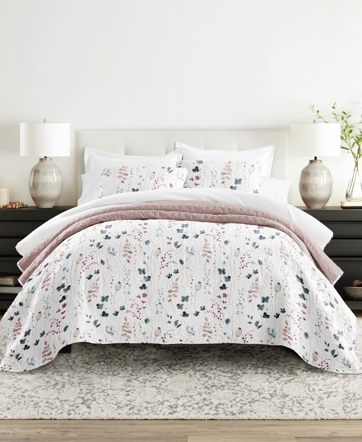 Click here for ienjoy Home Poppy Bloom Reversible 3-Pc. Quilt Set... prices
