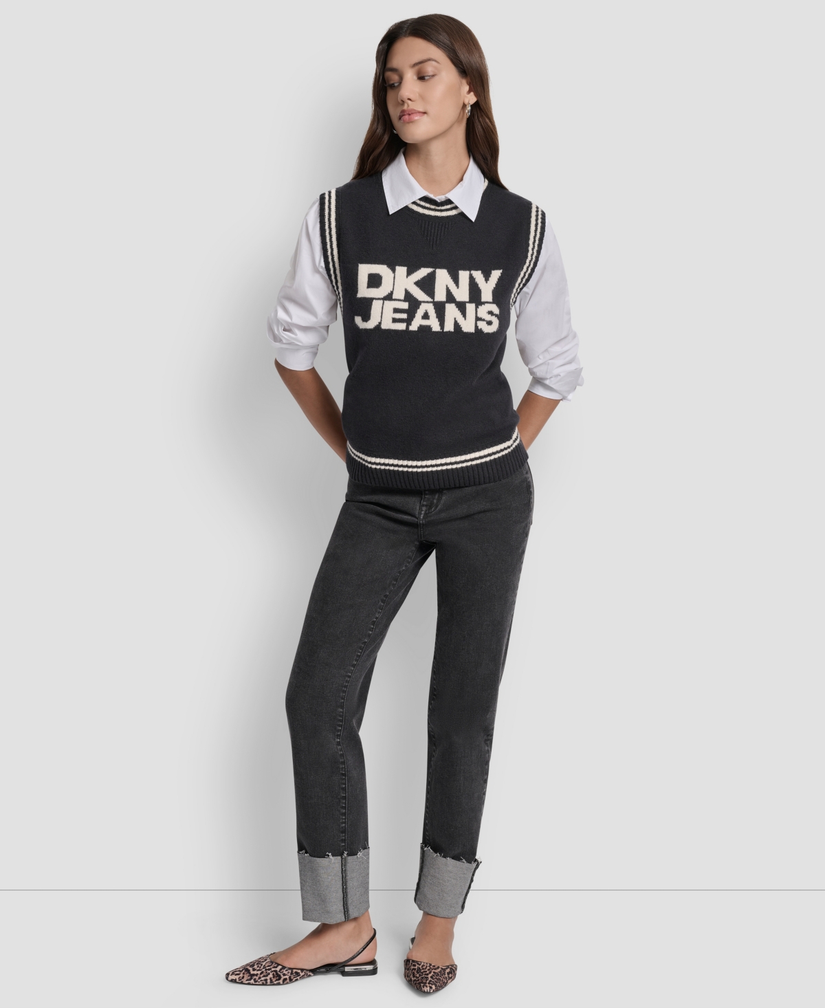 Click here for Dkny Jeans Womens Logo Detail Sleeveless Sweater -... prices