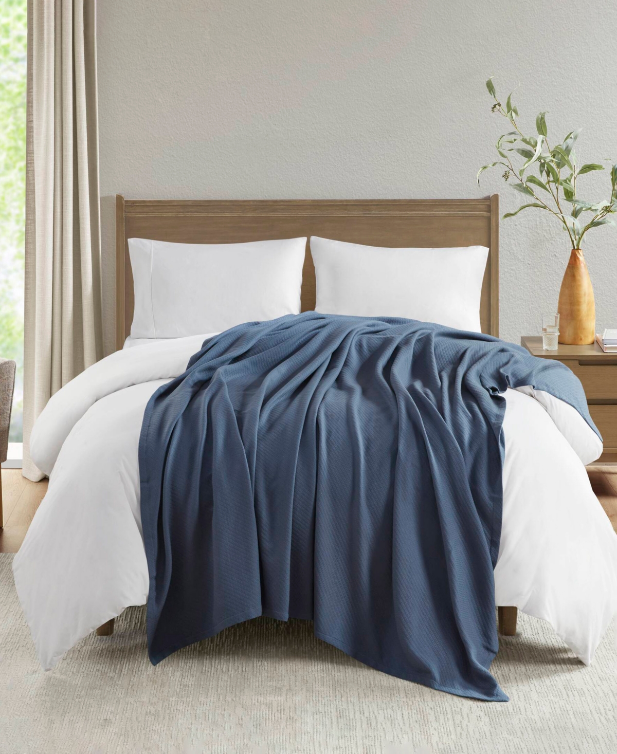 Click here for Madison Park Liquid Cotton Blanket  King - Navy prices