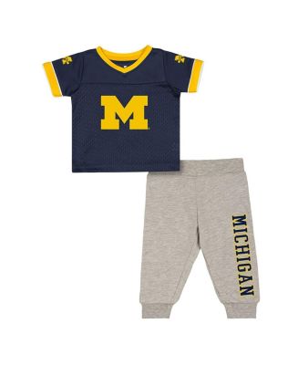 Colosseum Baby Boys and Girls Newborn 2-Piece Michigan Wolverines ...