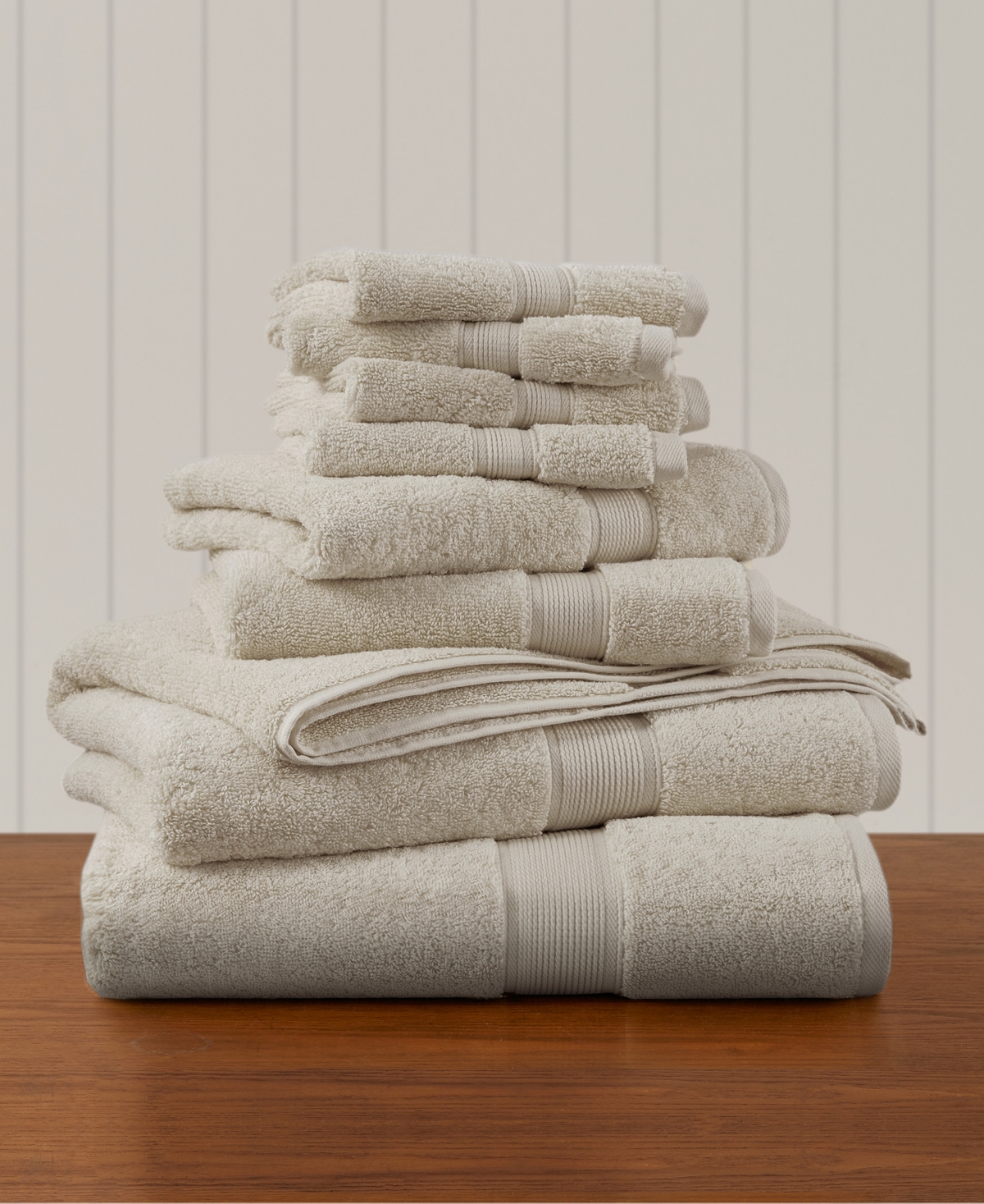 Click here for Madison Park Signature Luxury Zero Twist Cotton 8-... prices