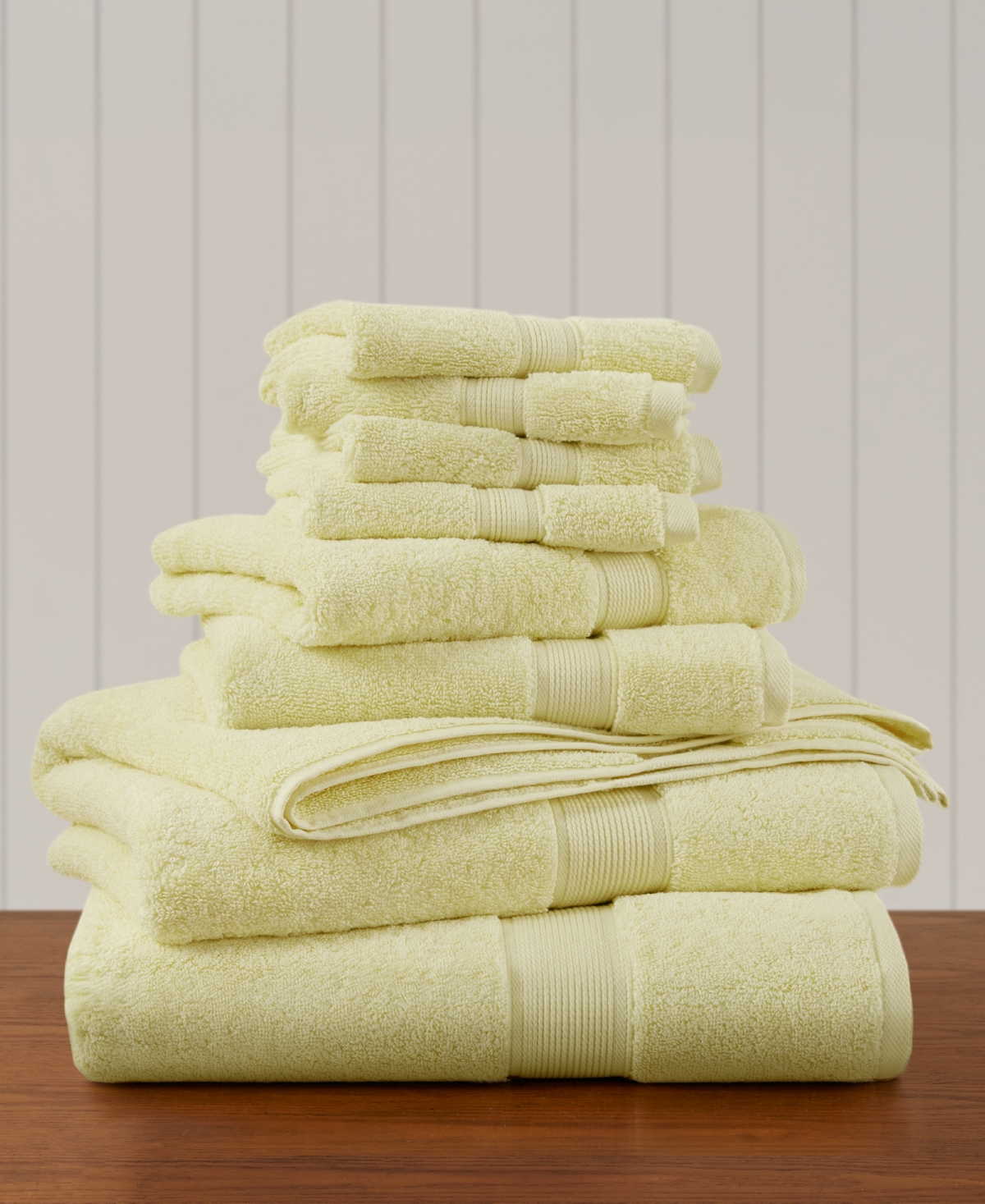 Click here for Madison Park Signature Luxury Zero Twist Cotton 8-... prices