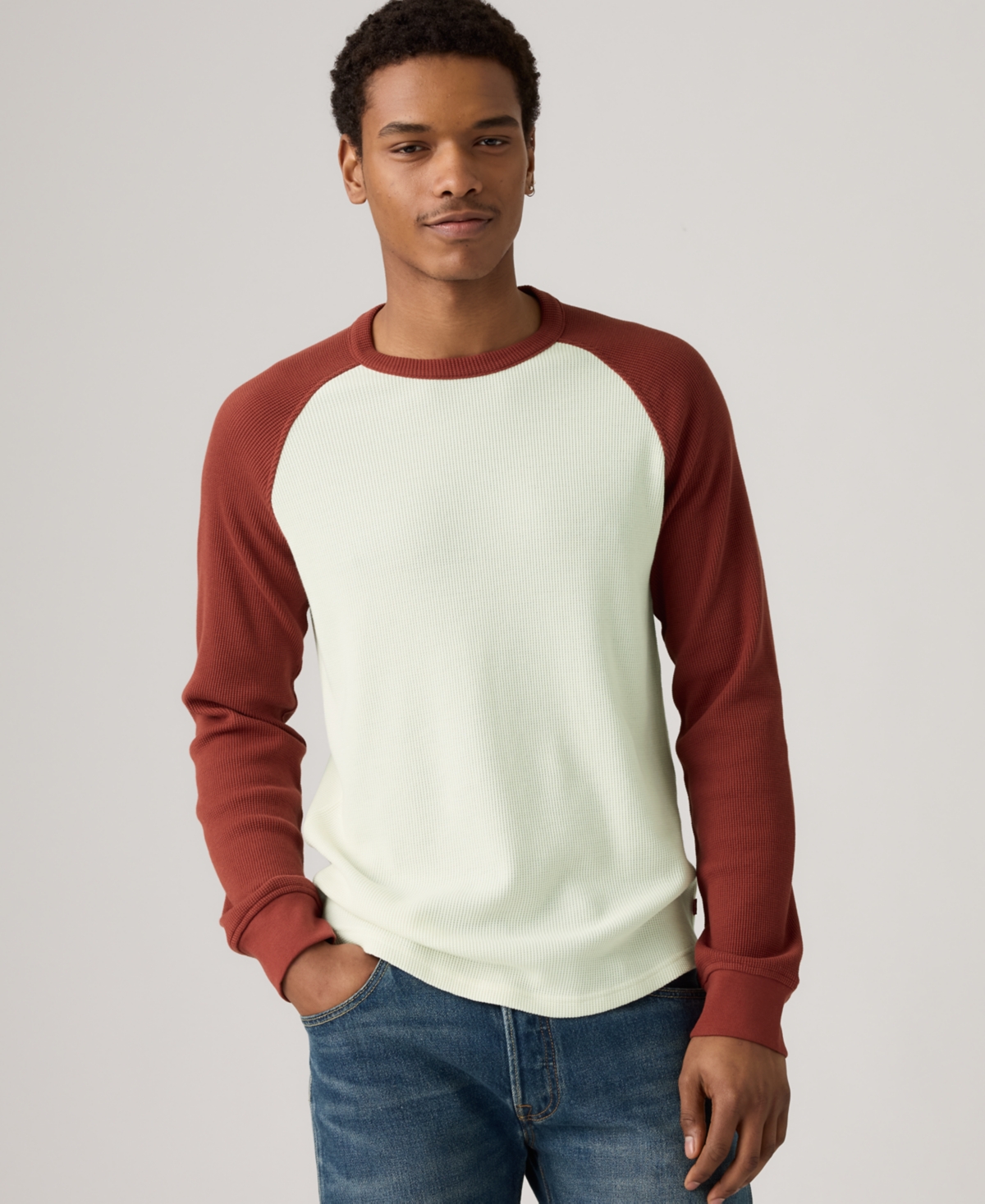 Click here for Levis Mens Thermal Long Raglan Sleeve T-Shirt - La... prices