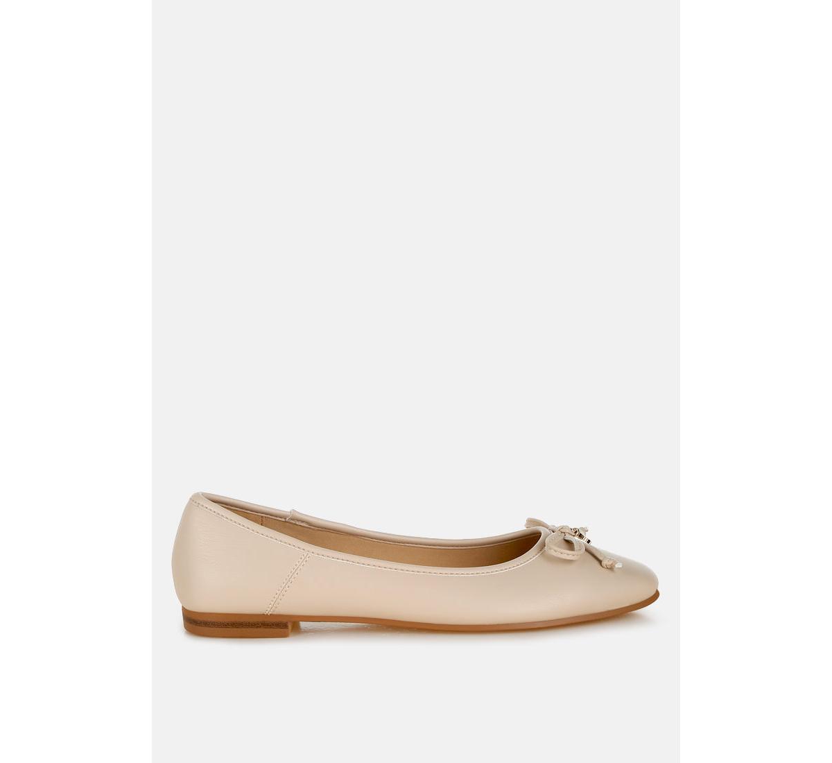 Click here for Enchanted Faux Leather Casual Ballerinas Women - L... prices