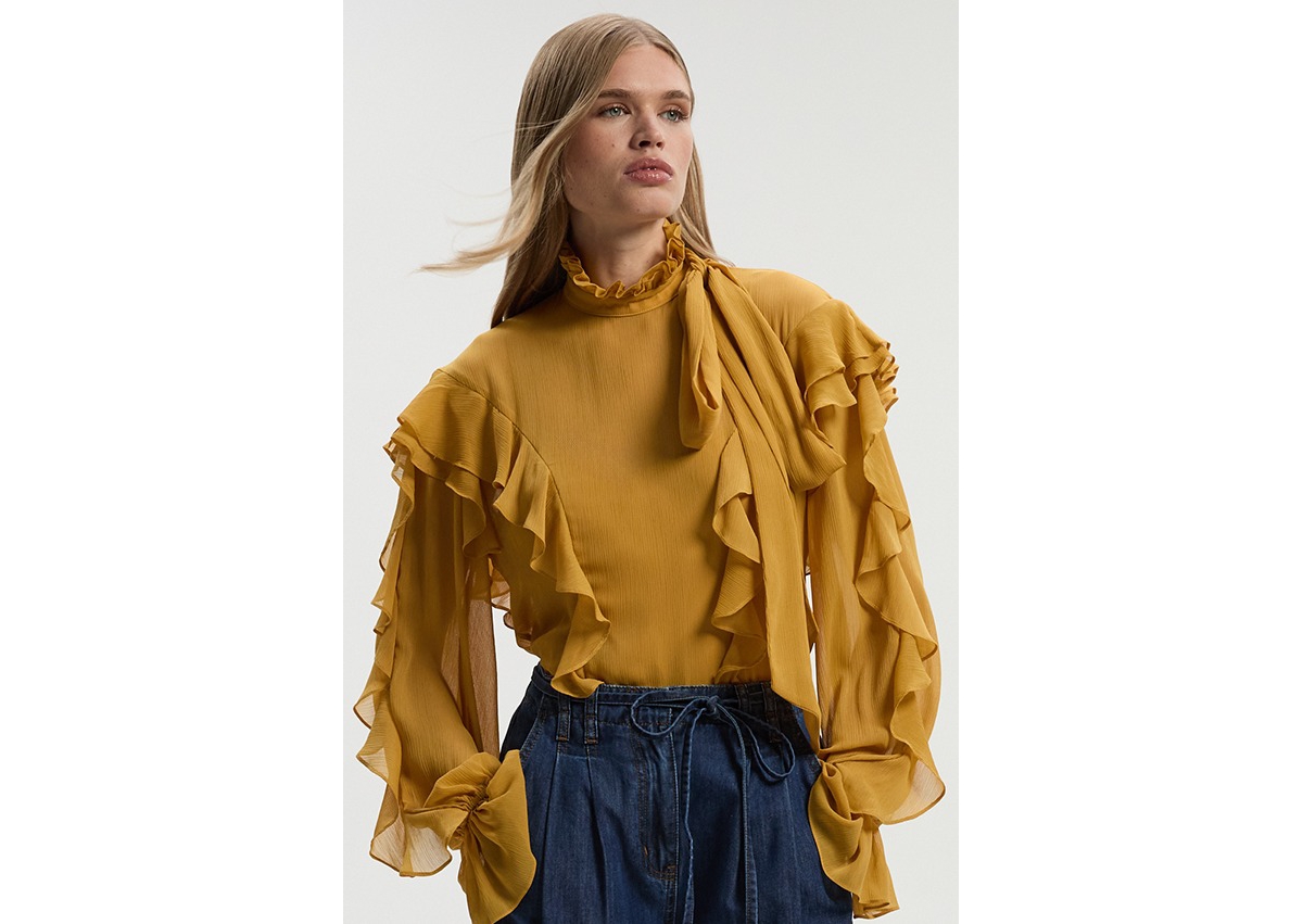 Click here for Karen Millen Womens Georgette Ruffle Woven Pussybo... prices