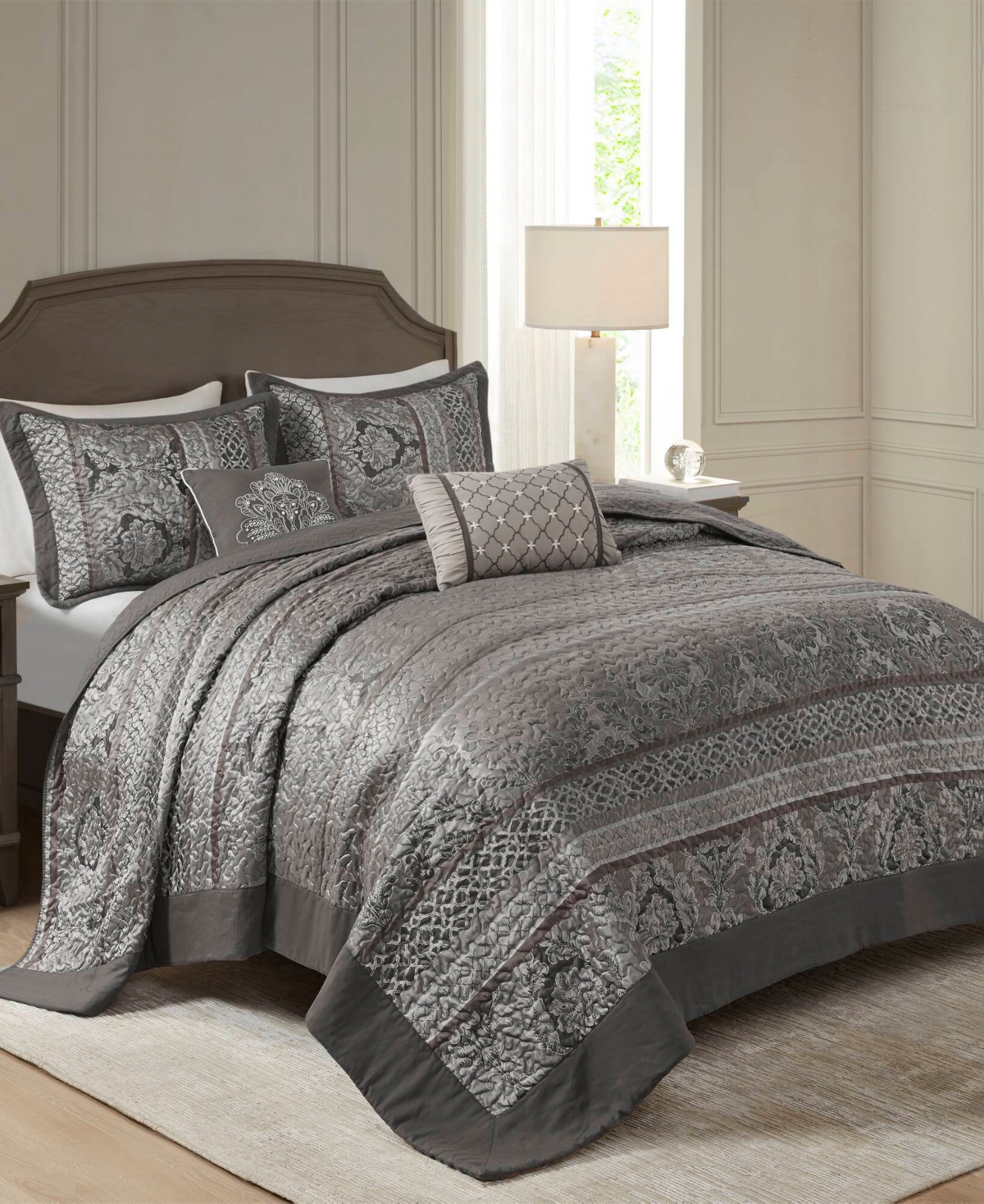 Click here for Madison Park Bellagio Quilted 5-Pc. Bedspread Set... prices