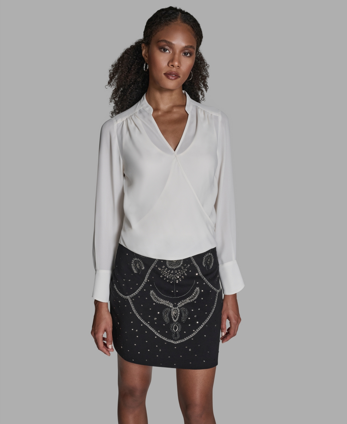 Click here for Bcbg Womens Long-Sleeve Hi-Low Top - Whisper White prices