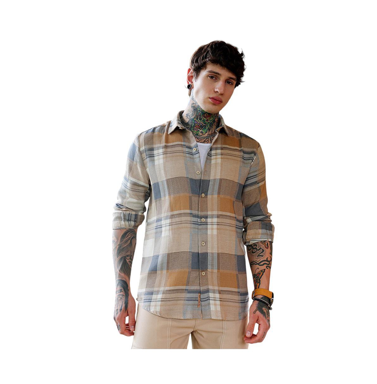 Click here for Campus Sutra Mens Gradient-Plaid Regular Shirt - B... prices