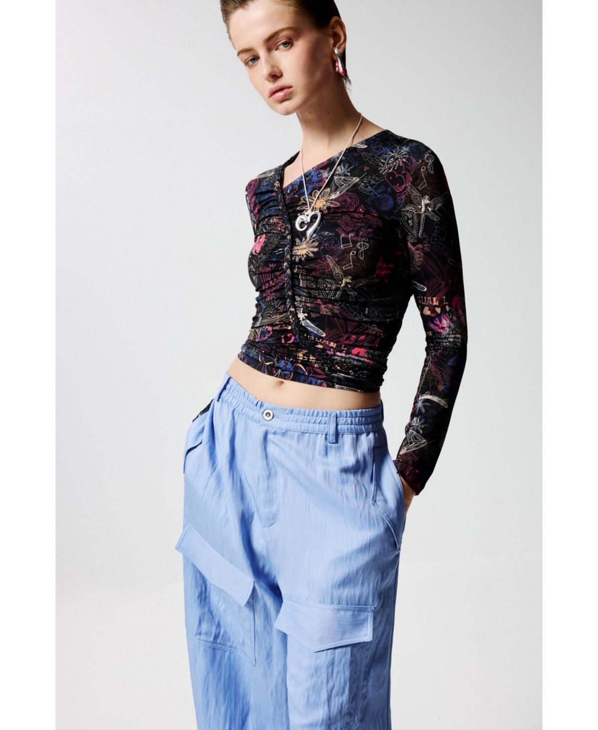 Click here for Desigual Womens Ruched graffiti T-shirt - Black prices