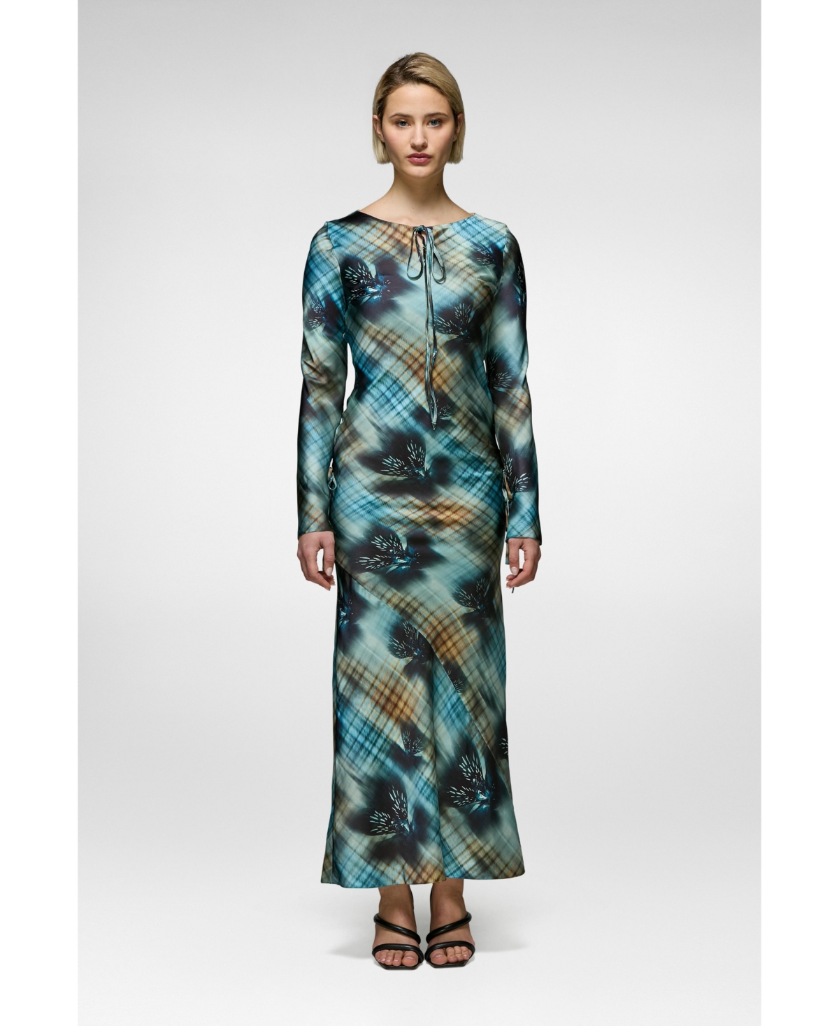 Click here for Daska Womens Sali Dress - Green print prices