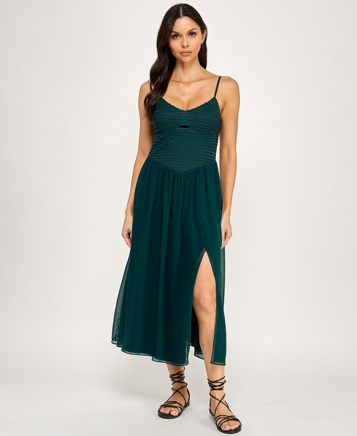 Click here for Seni & Cade Juniors V-Neck Shirred Midi Dress - Em... prices