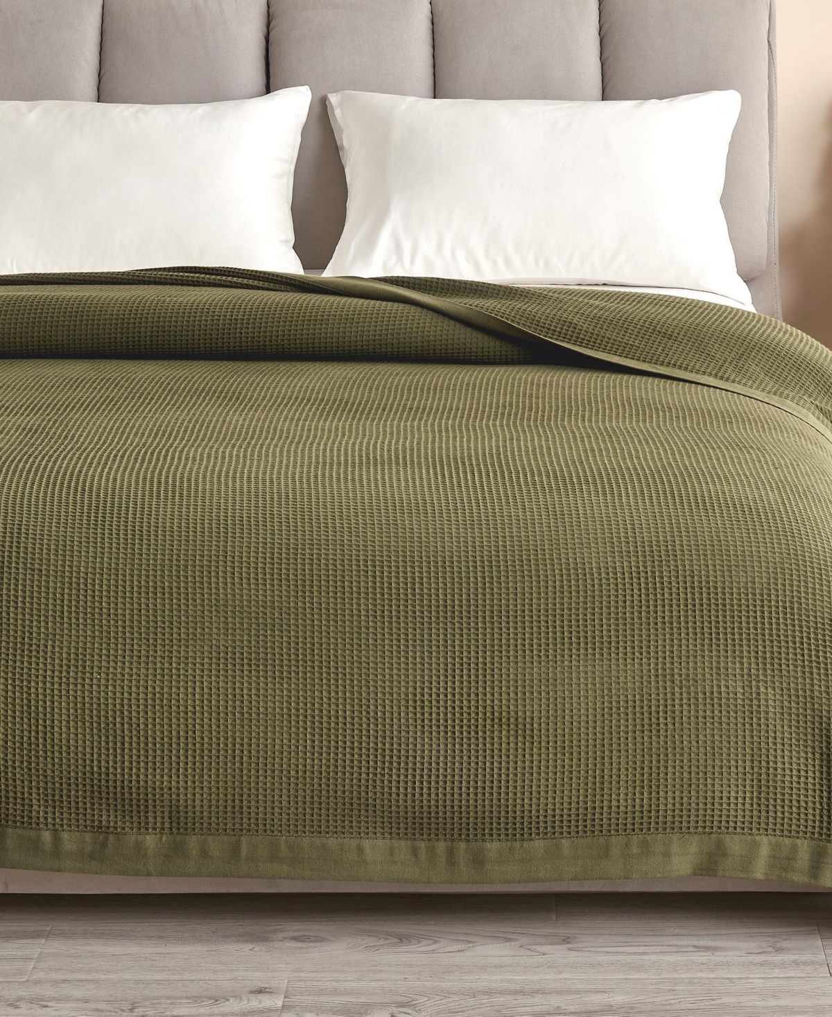 Click here for Linery & Co. Lightweight Waffle Weave Summer Beddi... prices