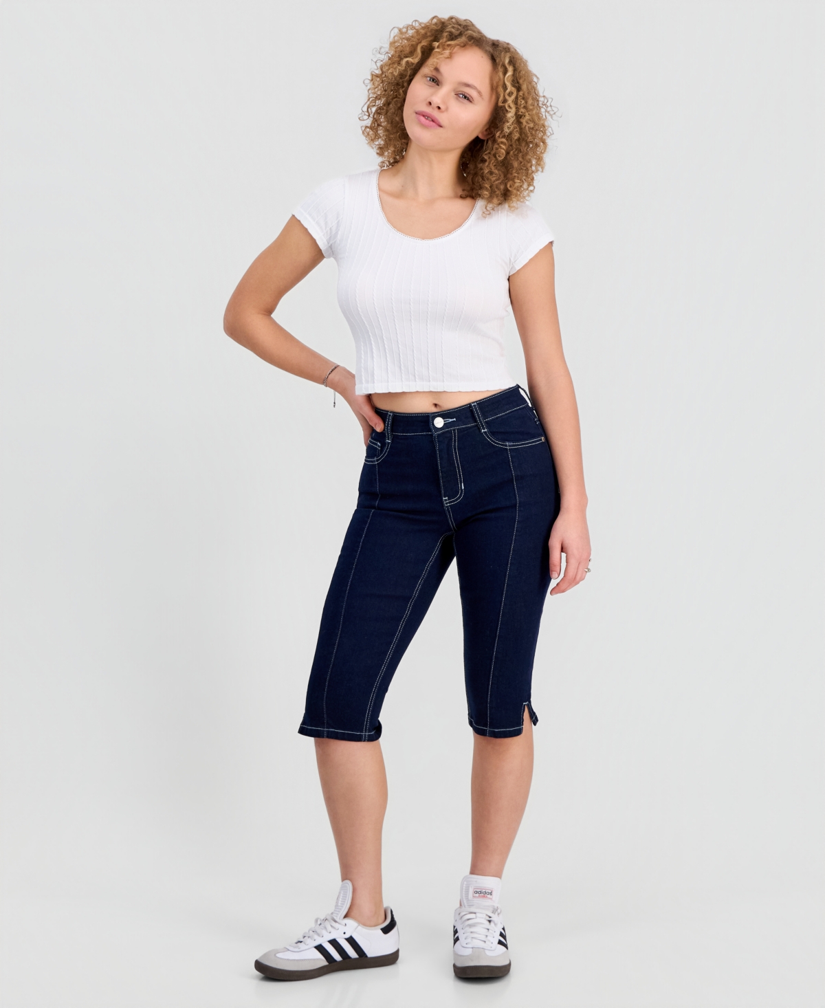 Click here for Dollhouse Juniors Seam Front High-Rise Capri Jeans... prices