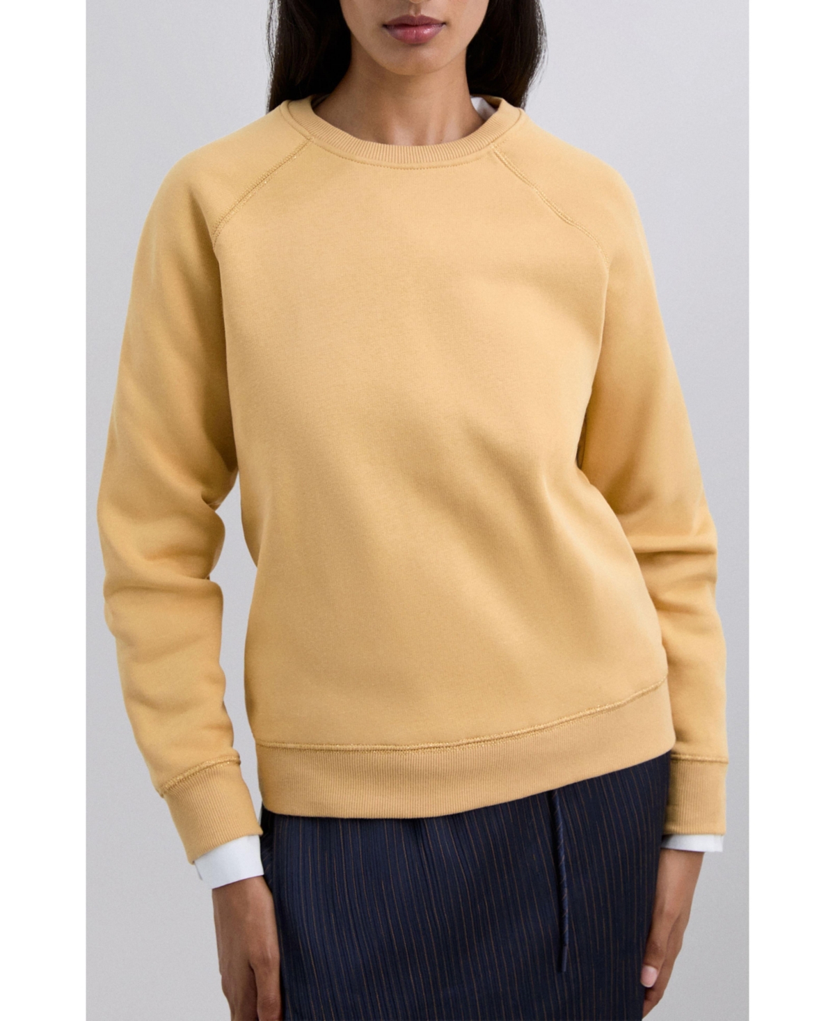 Click here for Scalpers Womens Verticallogo Sweater - Dark yellow prices