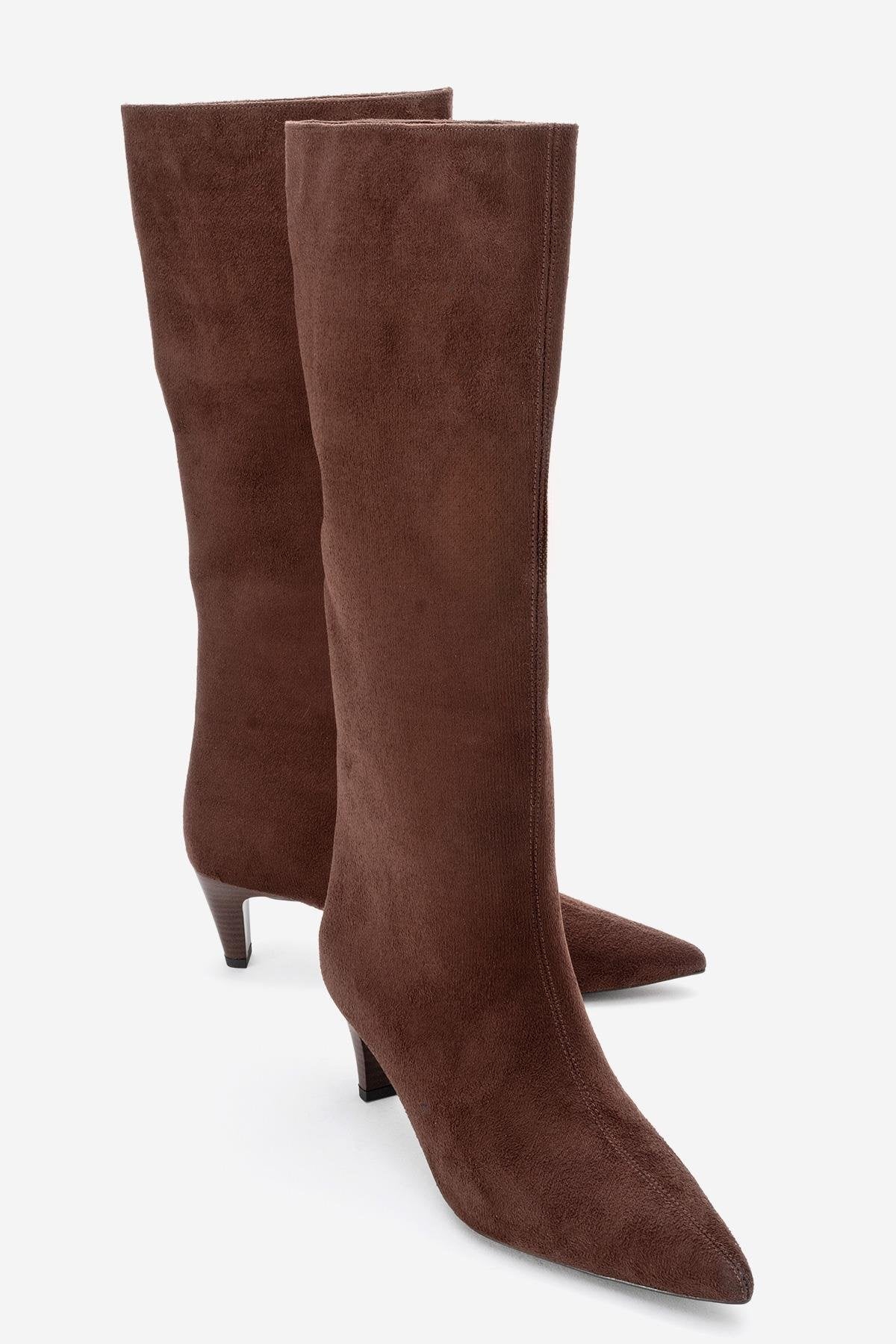 Click here for Prologue Shoes Womens Armelia Knee High Boot - Bro... prices