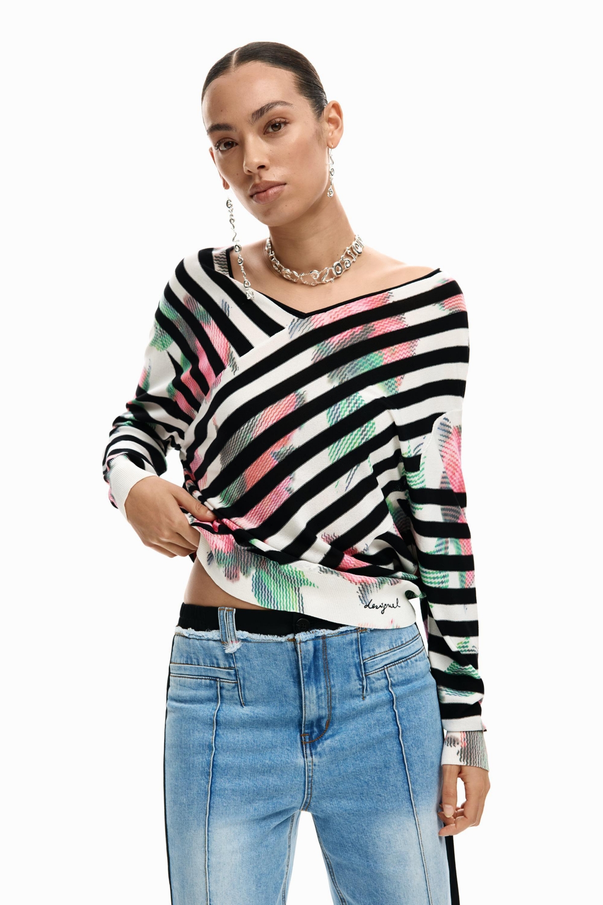 Click here for Desigual Womens Fine Wrap Sweater - Black prices