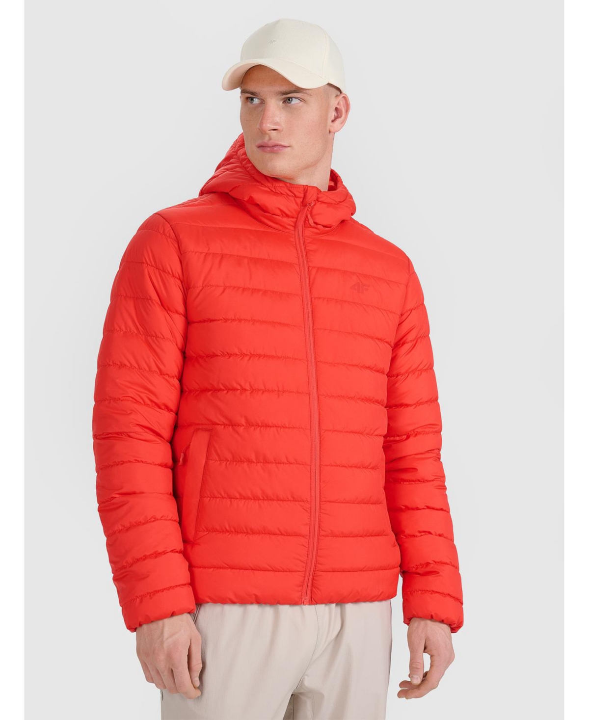 Click here for 4F Mens down jacket with synthetic filling - red prices