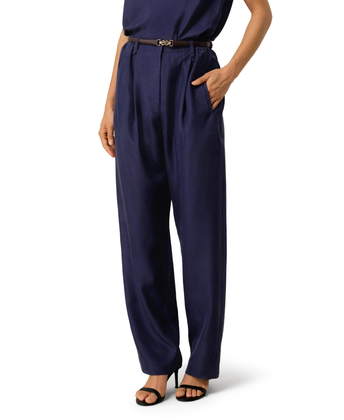 Click here for Lilysilk Womens Sand-Washed Silk Habotai Barrel Pa... prices