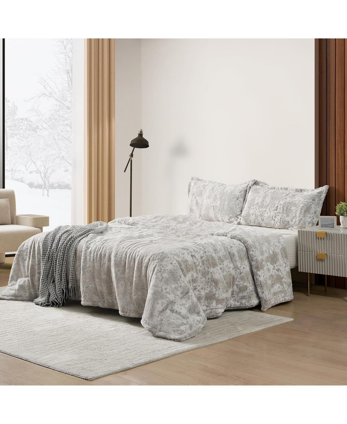 Click here for Coma Inducer Snow Lynx Oversized Comforter Set - G... prices