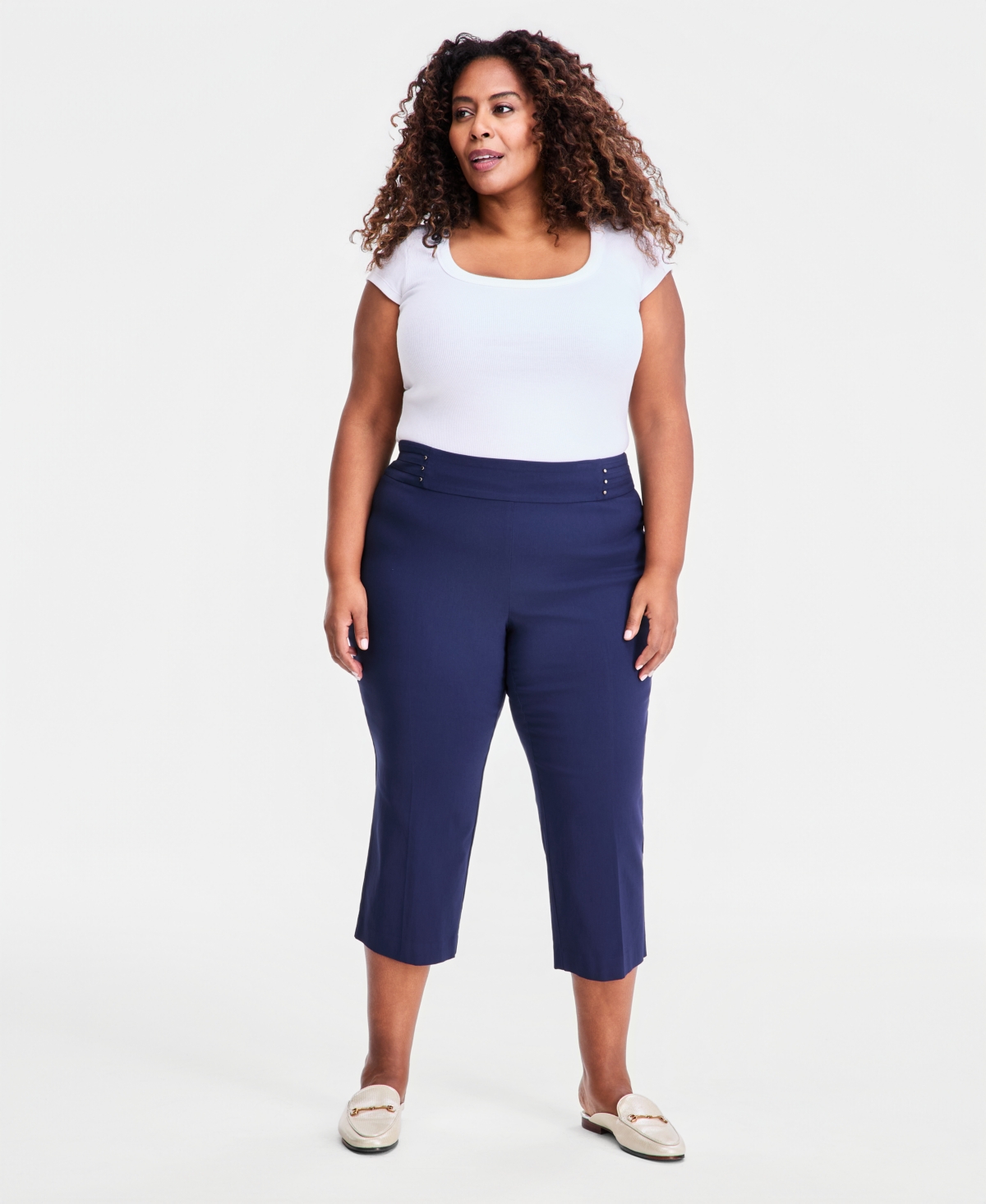 Click here for Jm Collection Plus Size Tummy Control Pull-On Capr... prices