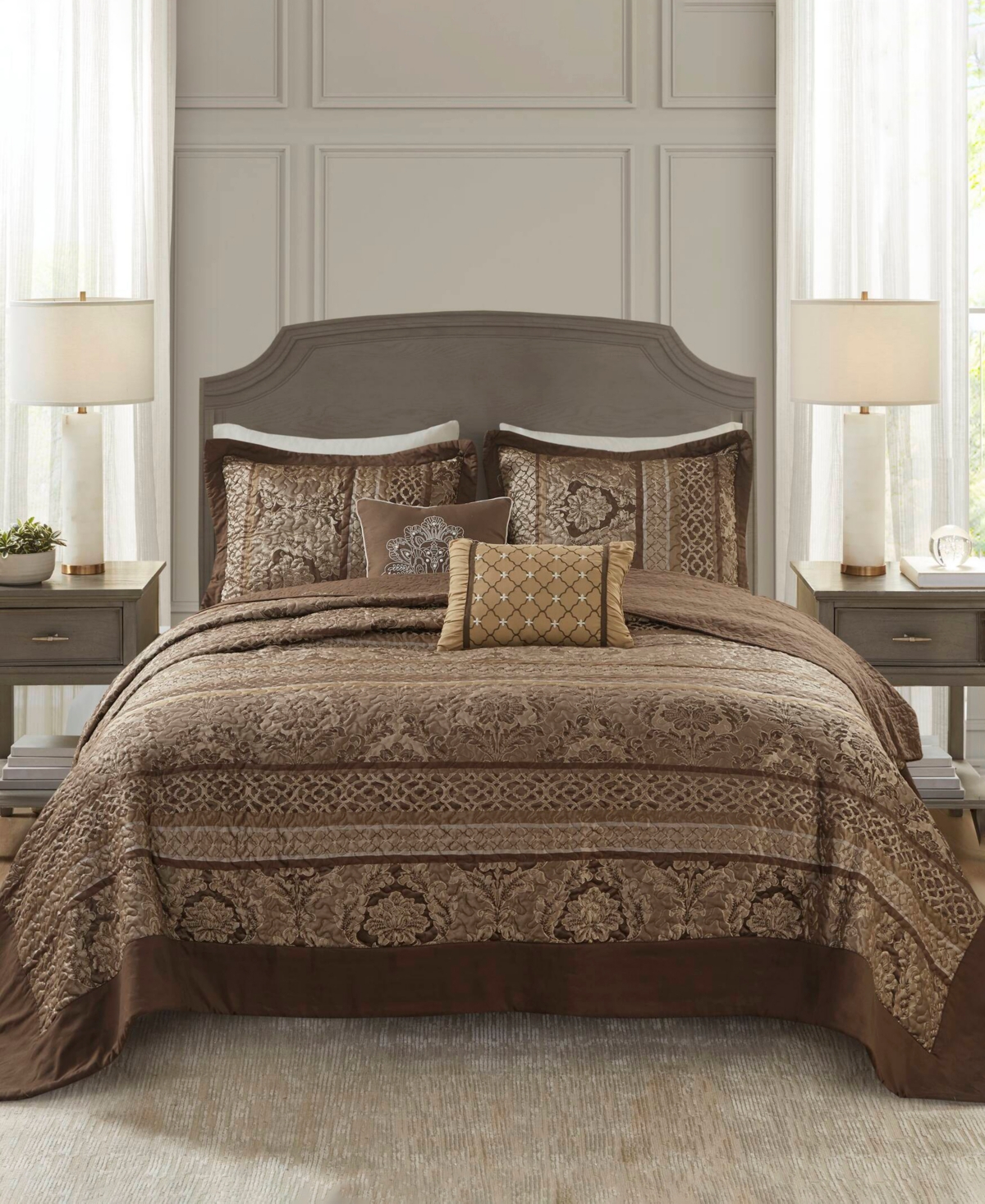 Click here for Madison Park Bellagio Quilted 5-Pc. Bedspread Set... prices