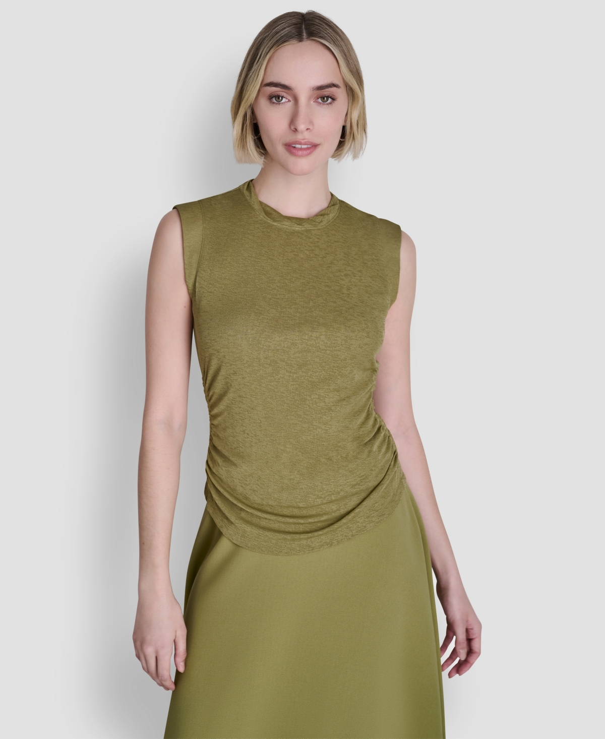 Click here for Dkny Womens Printed Tissue Knit Sleeveless Crew Ne... prices