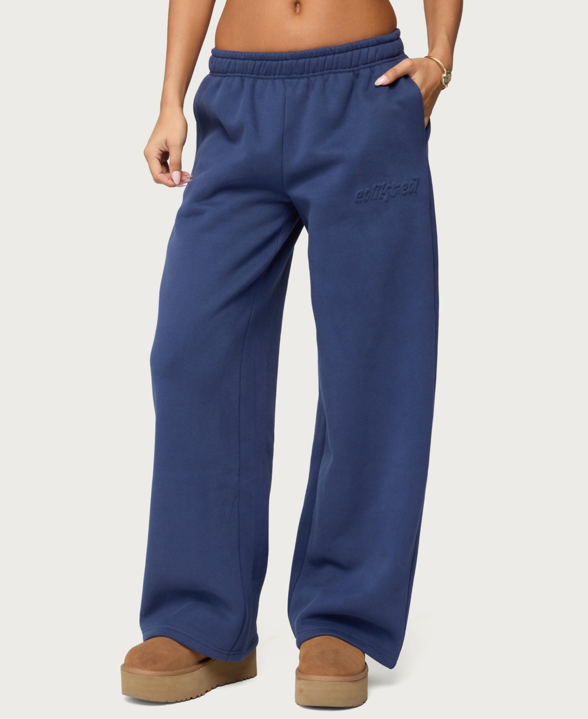 Click here for Edikted Womens Totally Sweatpants - Navy prices