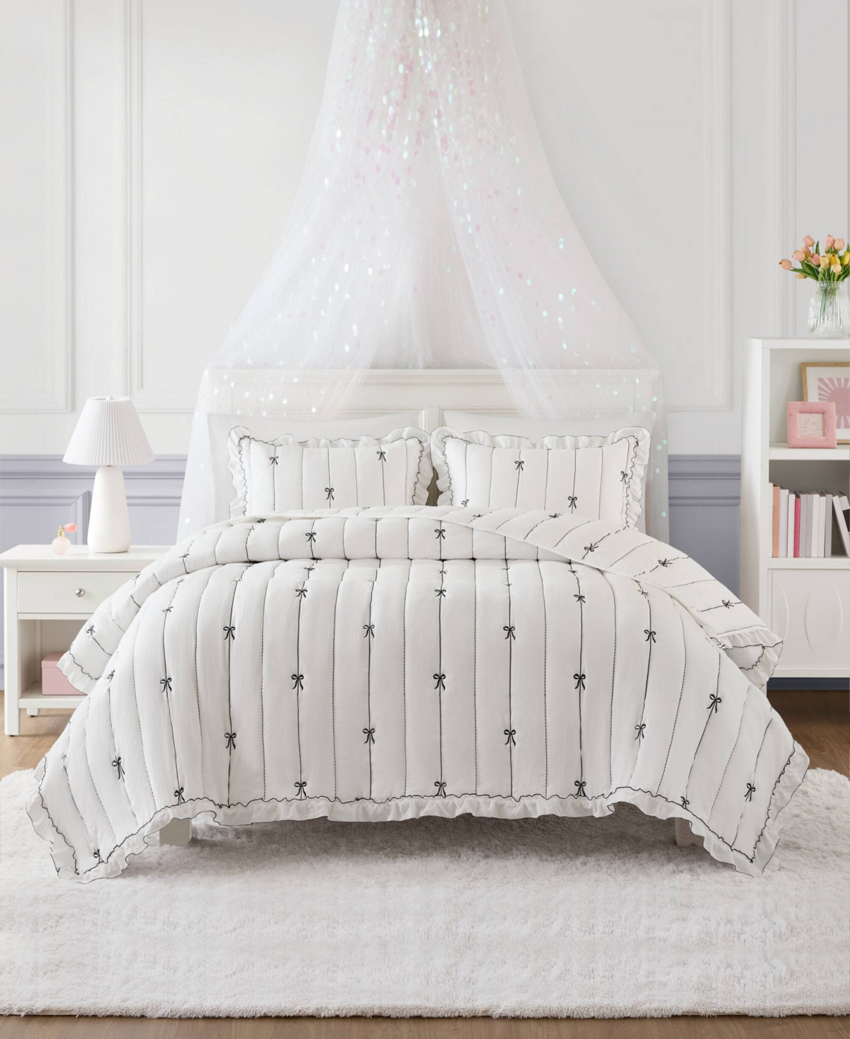 Click here for Intelligent Design Liv Microfiber Down Alternative... prices