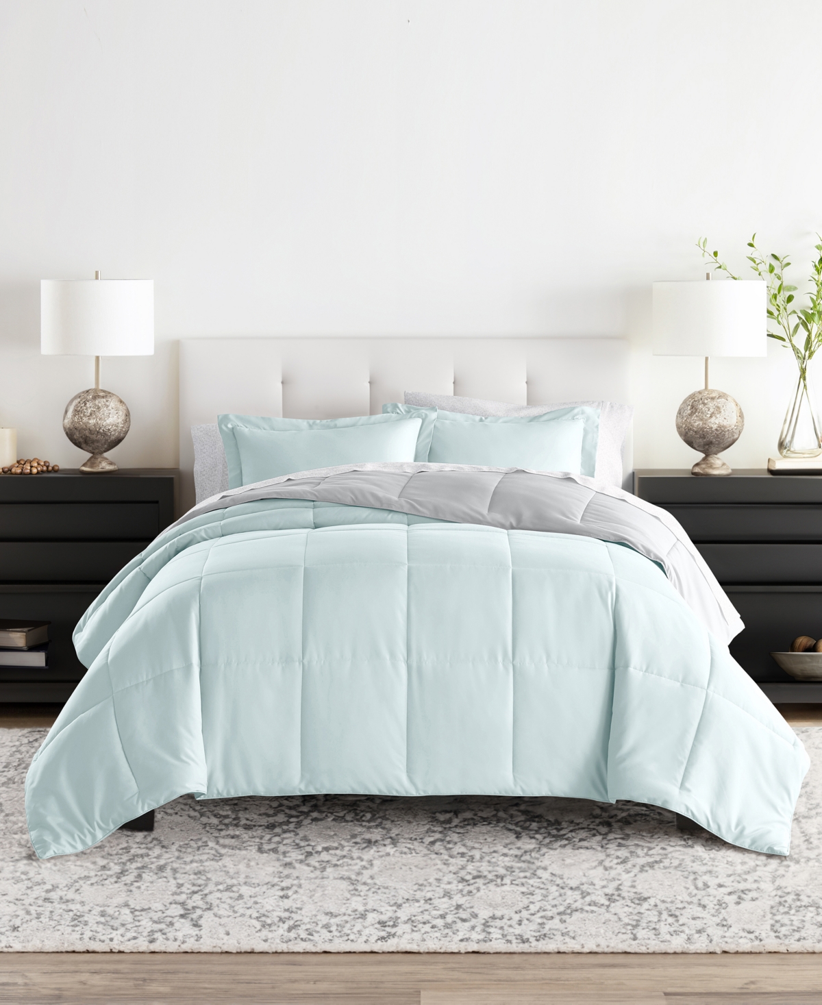 Click here for ienjoy Home Bedding Bundle Reversible Pattern 7-Pi... prices